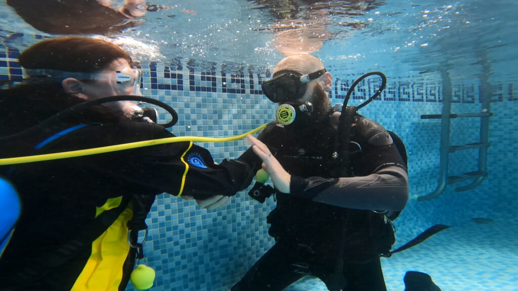 Learn to Scuba Dive in Northampton | No Gravity Divers